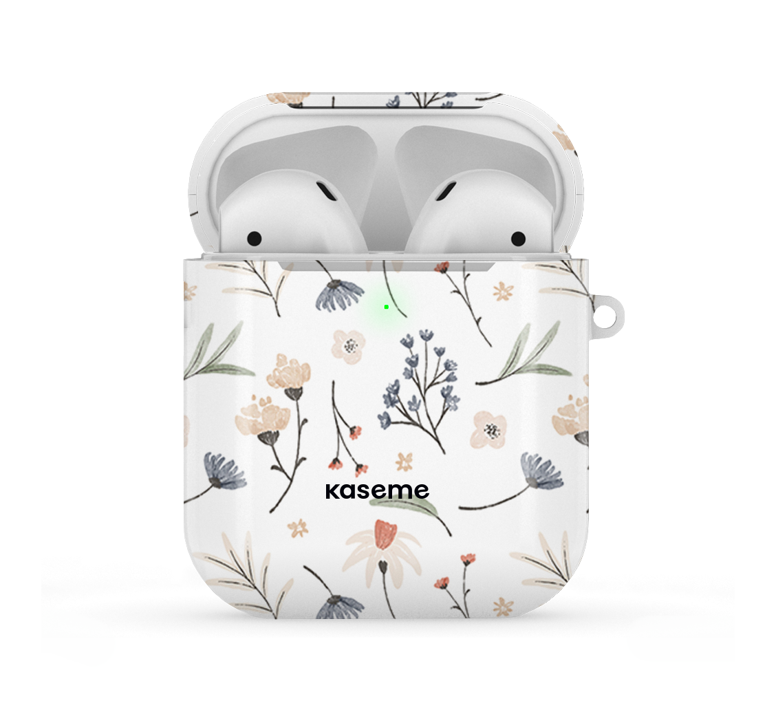 Mia AirPods Case – KaseMe